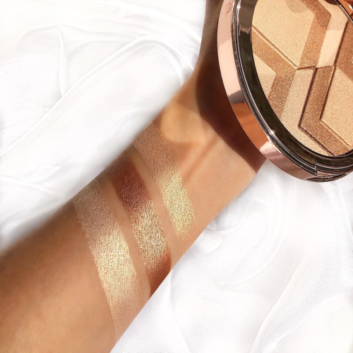 ICONIC London Luminous Powder Palette - Original AU | Adore Beauty