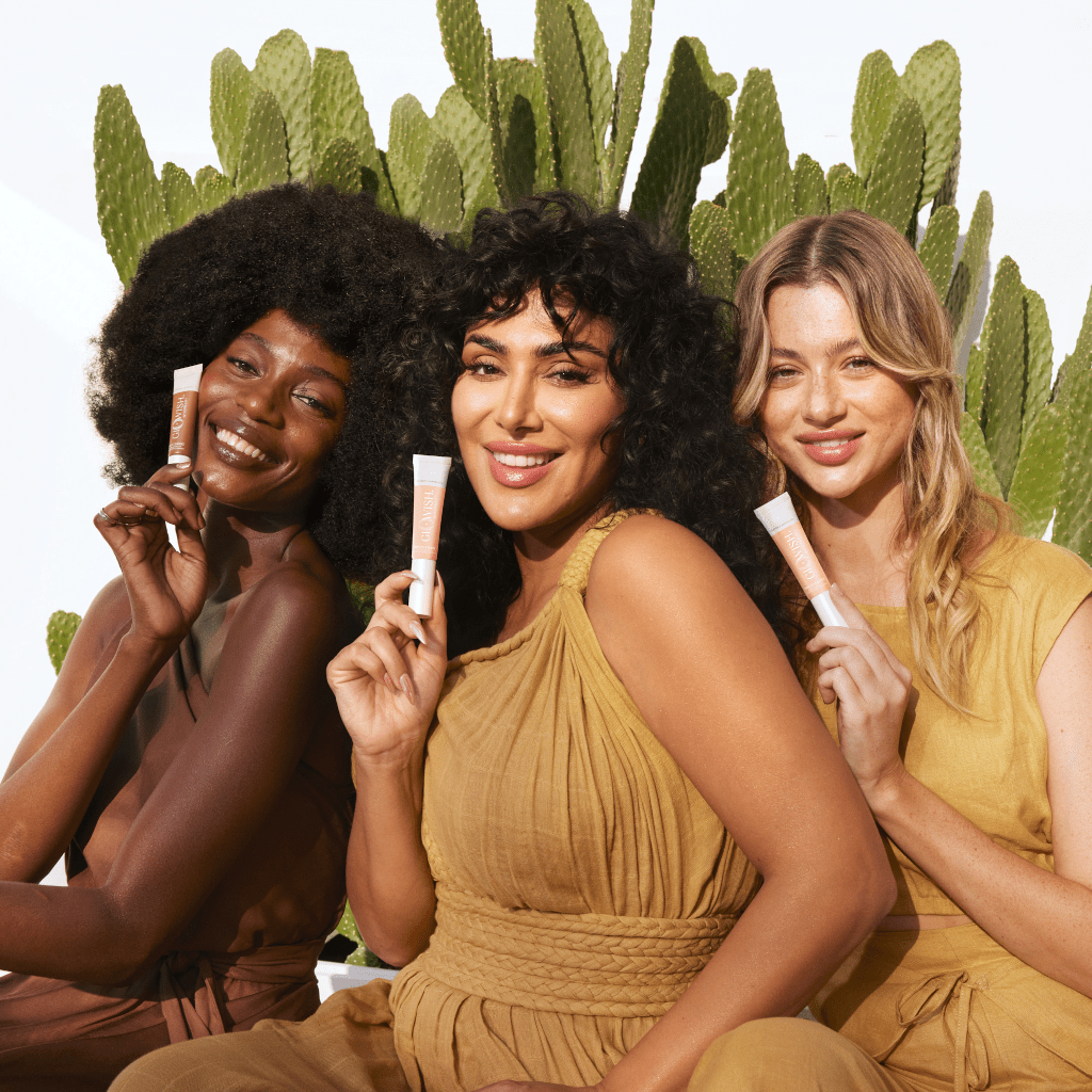 Huda Beauty GloWish Bright Light Sheer Concealer AU | Adore Beauty