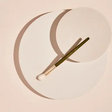 Spectrum KJH Number 8 Pro Universal Complexion Brush AU | Adore Beauty