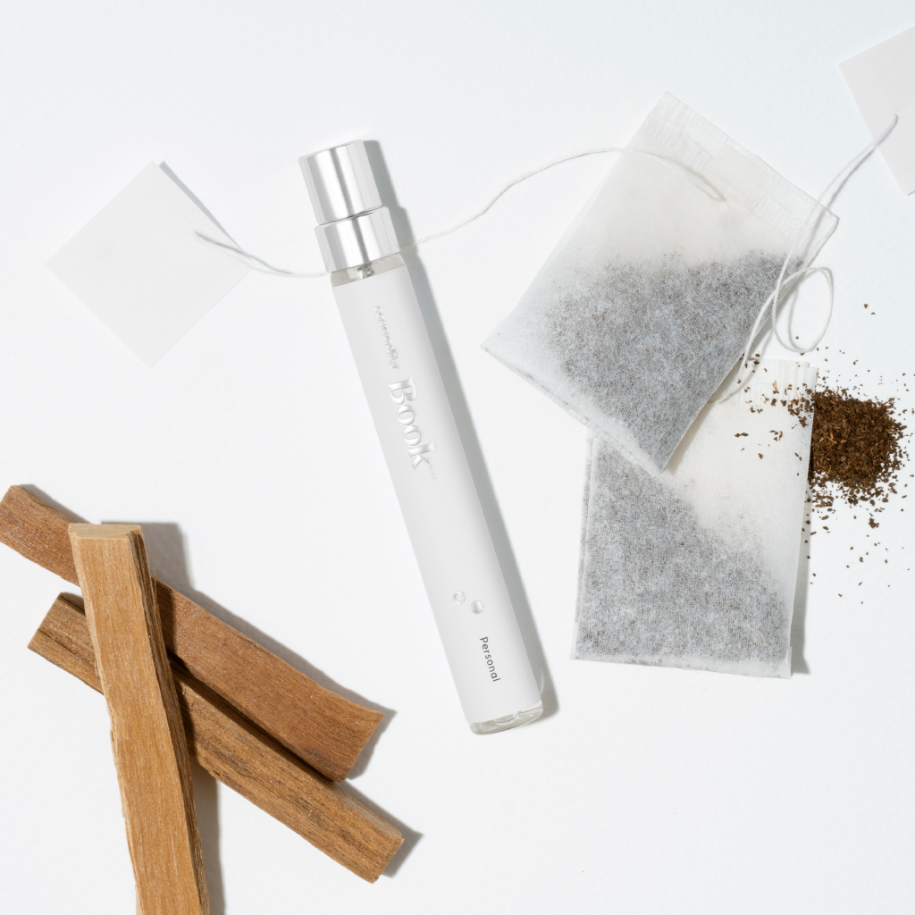 COMModity Book Personal 10ml: Intimate Aromatic Woodiness