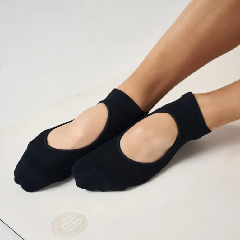 Move Active Slide On Non Slip Grip Socks in Classic Black - Adore Beauty
