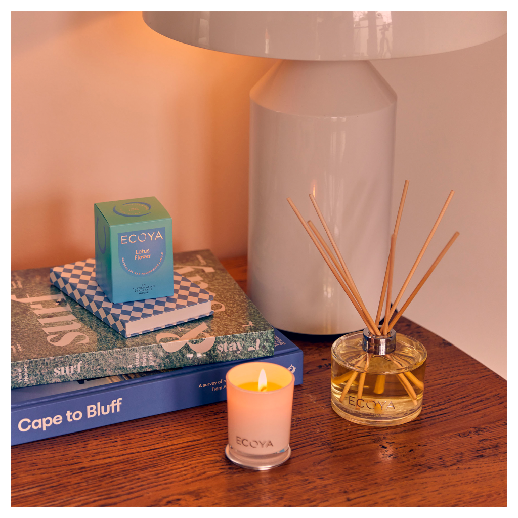 ECOYA Lotus Flower Mini Candle: Serene Home Fragrance