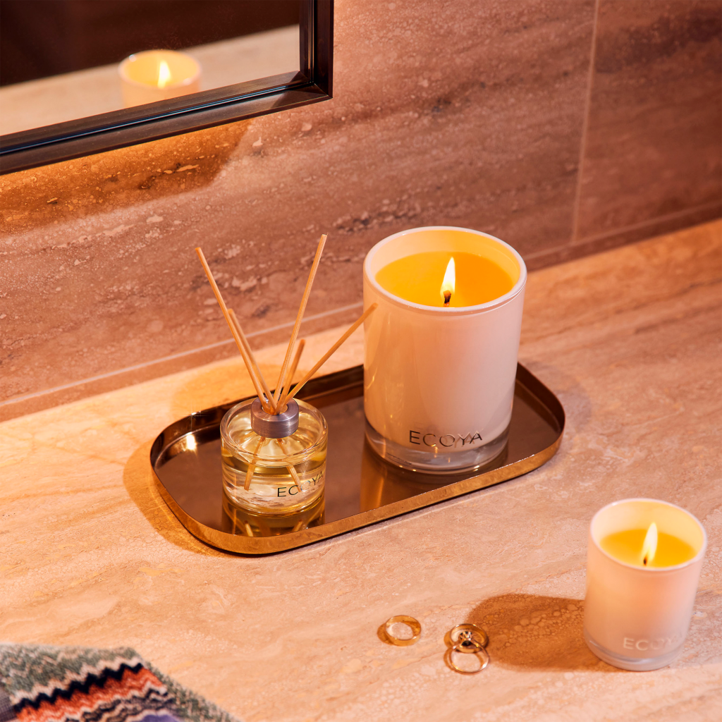 ECOYA Sandalwood & Amber Mini Candle: Earthy Home Fragrance